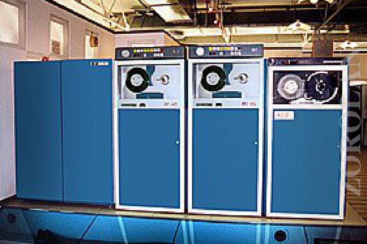 VINTAGE MAGNETIC TAPE REEL Soviet Bobbin IBM 9-track format Computer ES ...